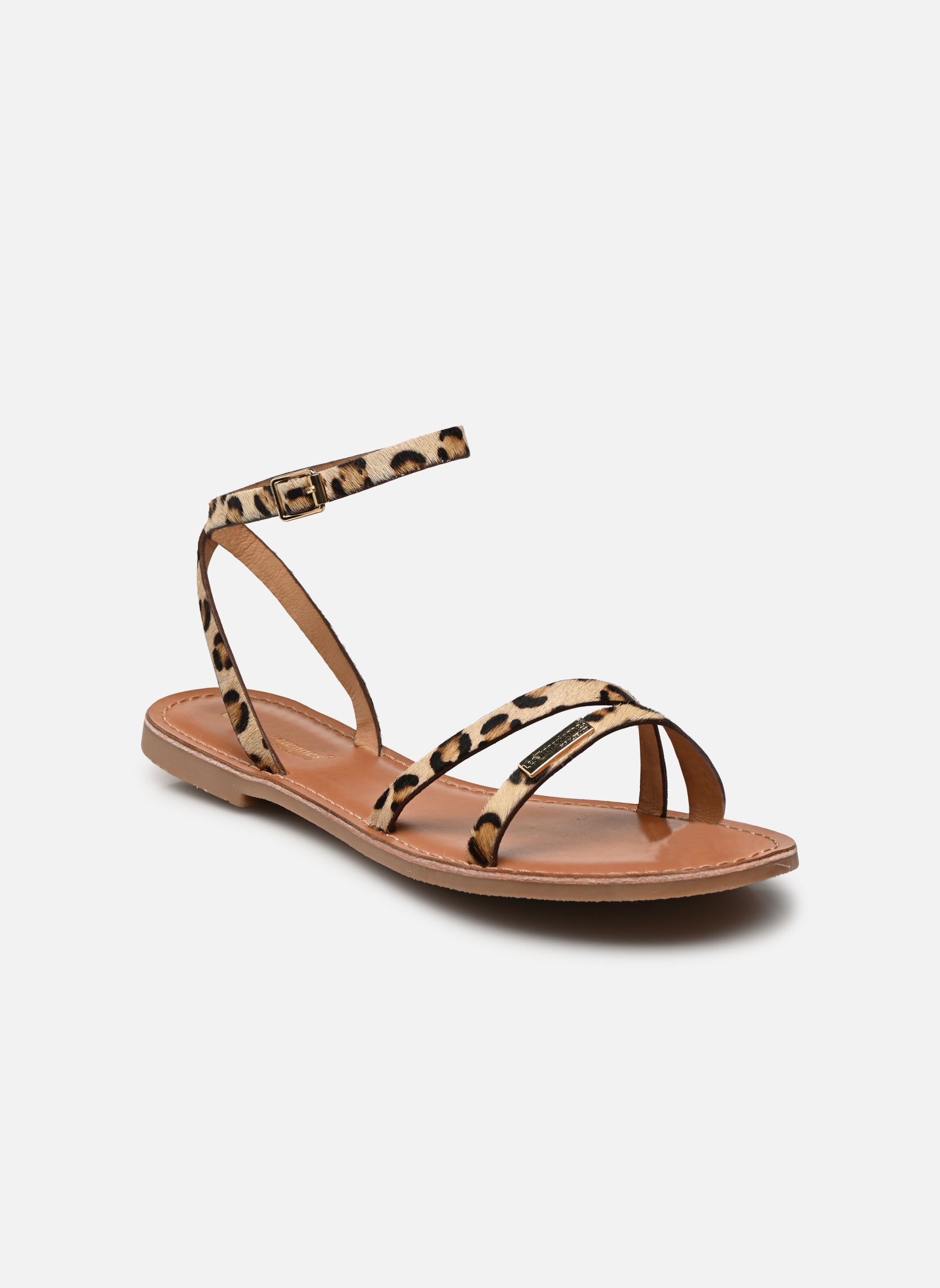 Mujer con patrón animal | Temporada 2024