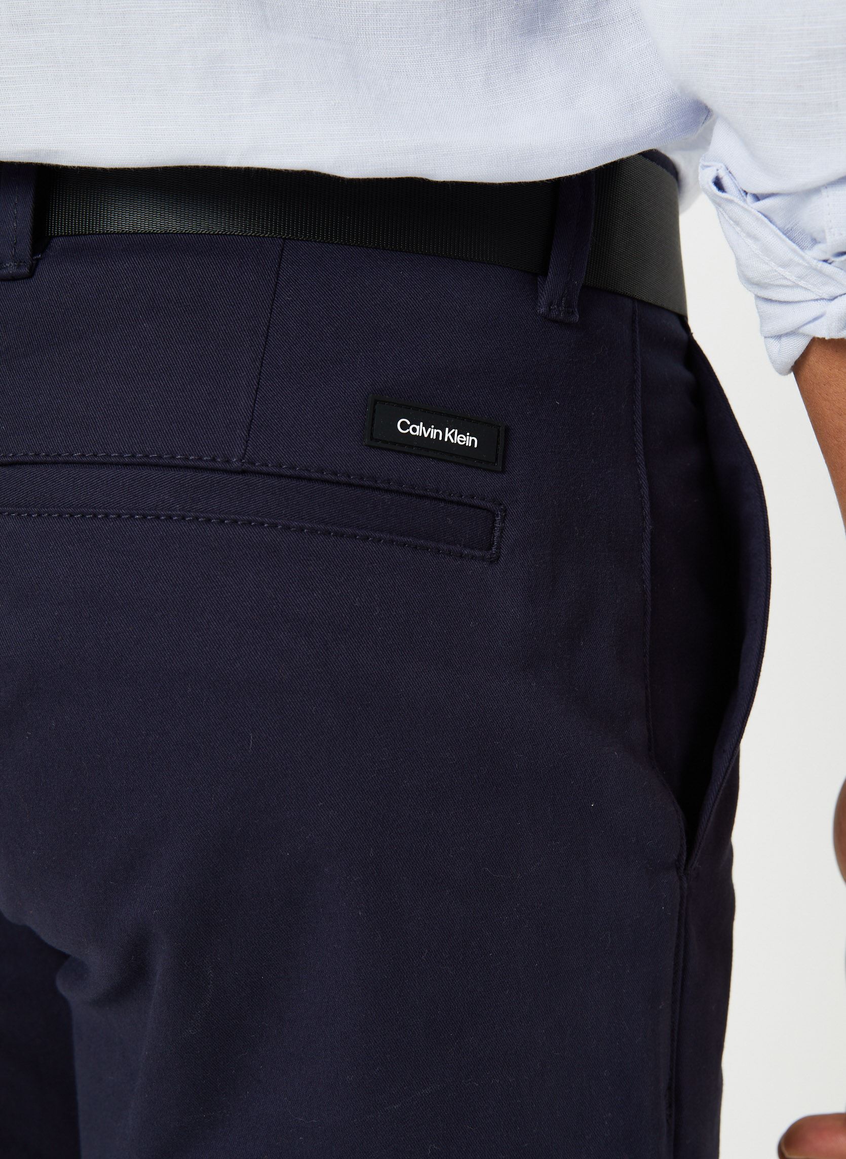 Calvin Klein Bermudas Modern Twill Slim Short Belt homme bleu | Sarenza ...