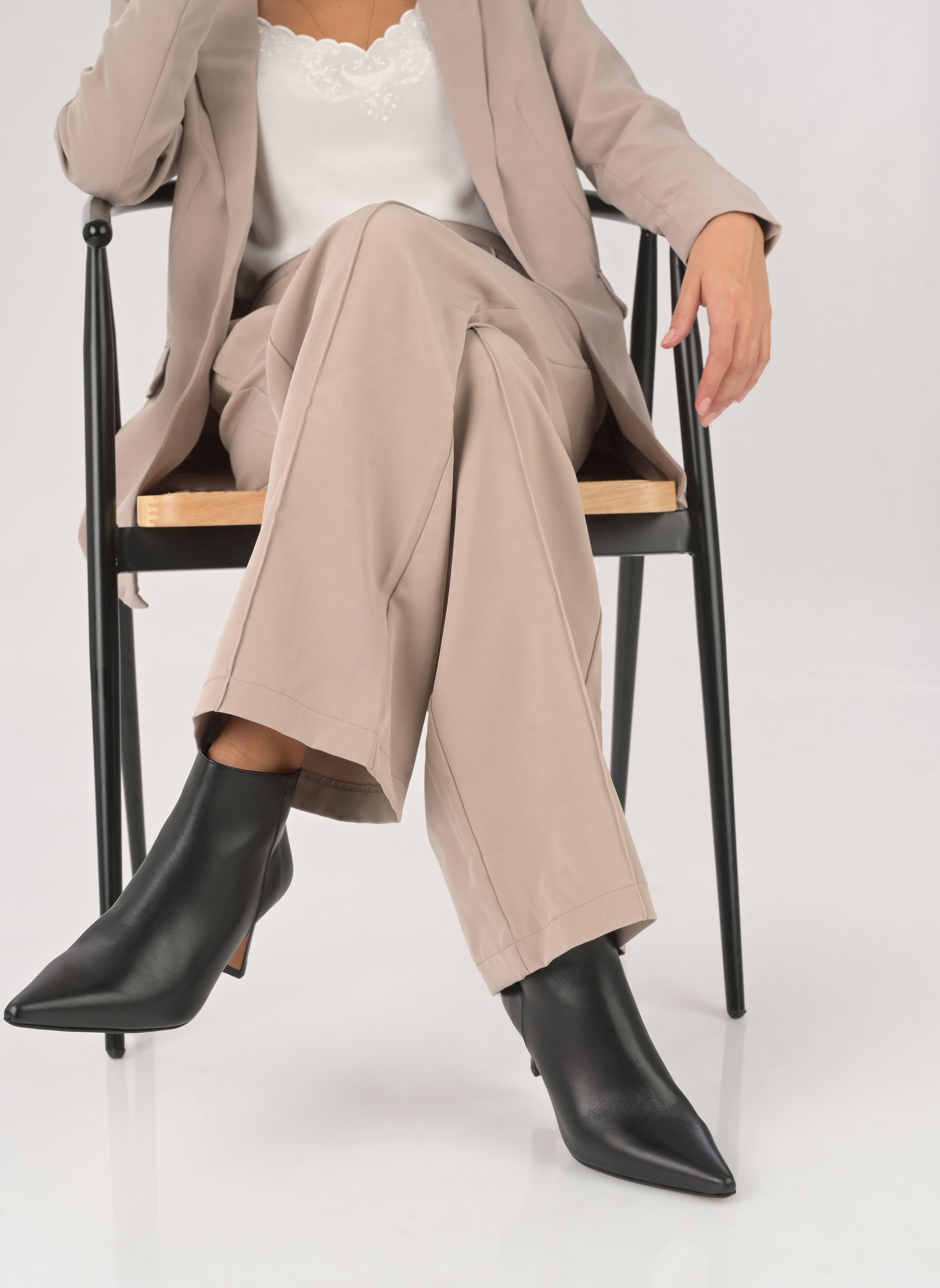 Georgia Rose Stiefeletten und Stiefel Amoua damen schwarz online ...