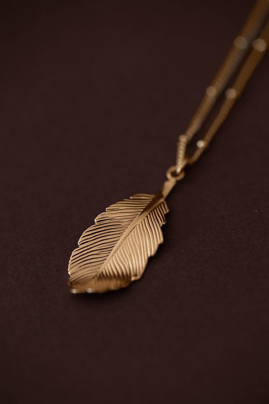 Monsieur Simone Colliers collier feuille doré à l'or fin - ZÉPHYR femme ...