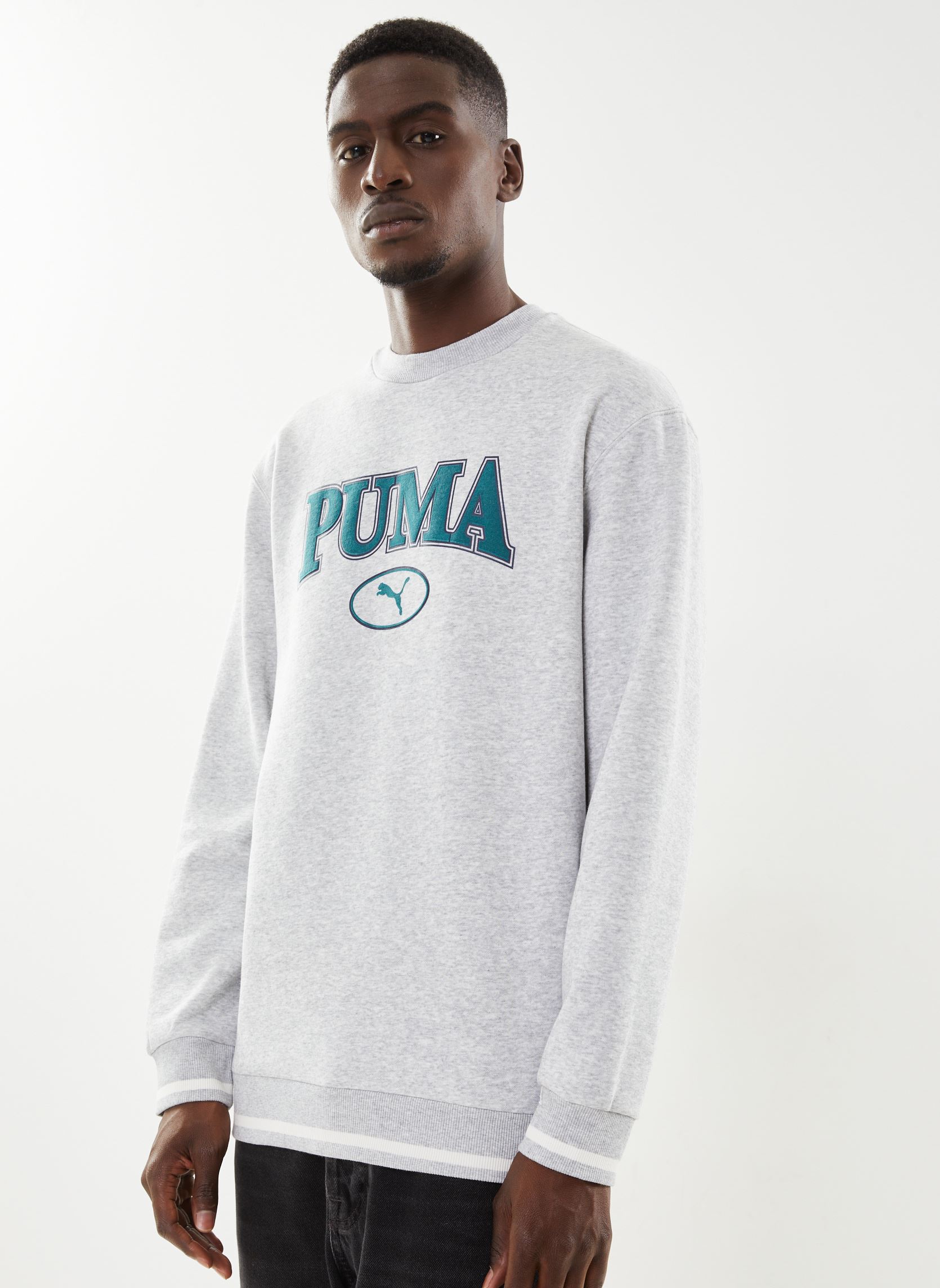 Puma Sweatshirts Sweatshirt - Puma Squad Crew Fl homme gris | Sarenza ...