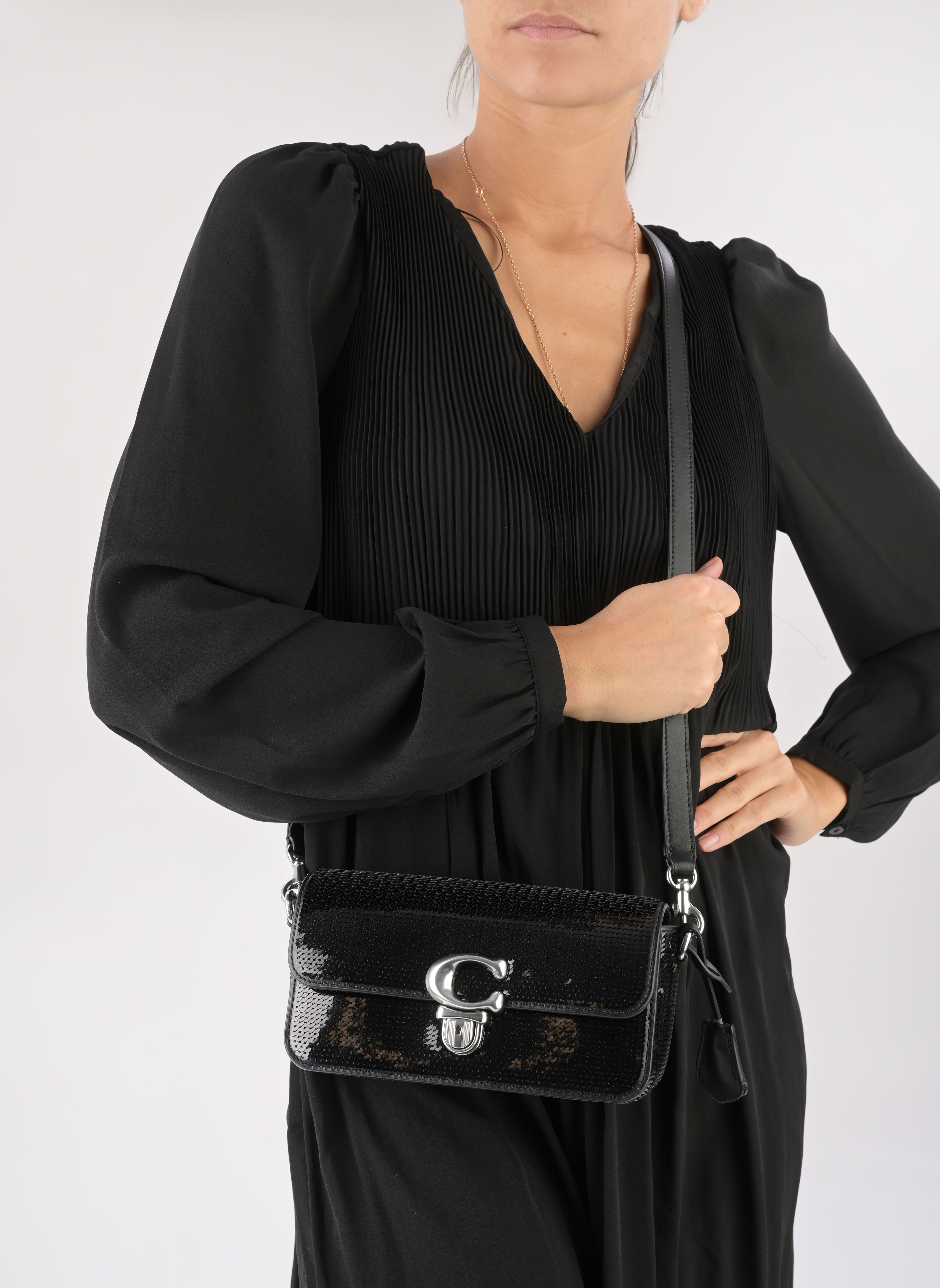 Coach Rucksäcke Sequin Studio Baguette Bag damen schwarz - online ...