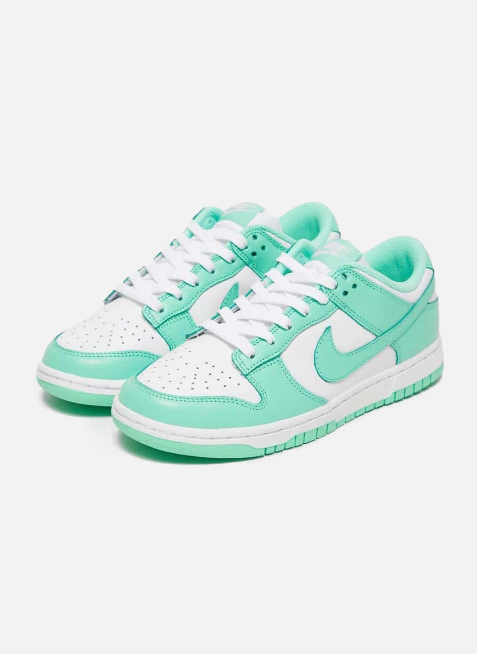 Nike Baskets Sneakers Nike Dunk Low Blanc blanc | Sarenza France