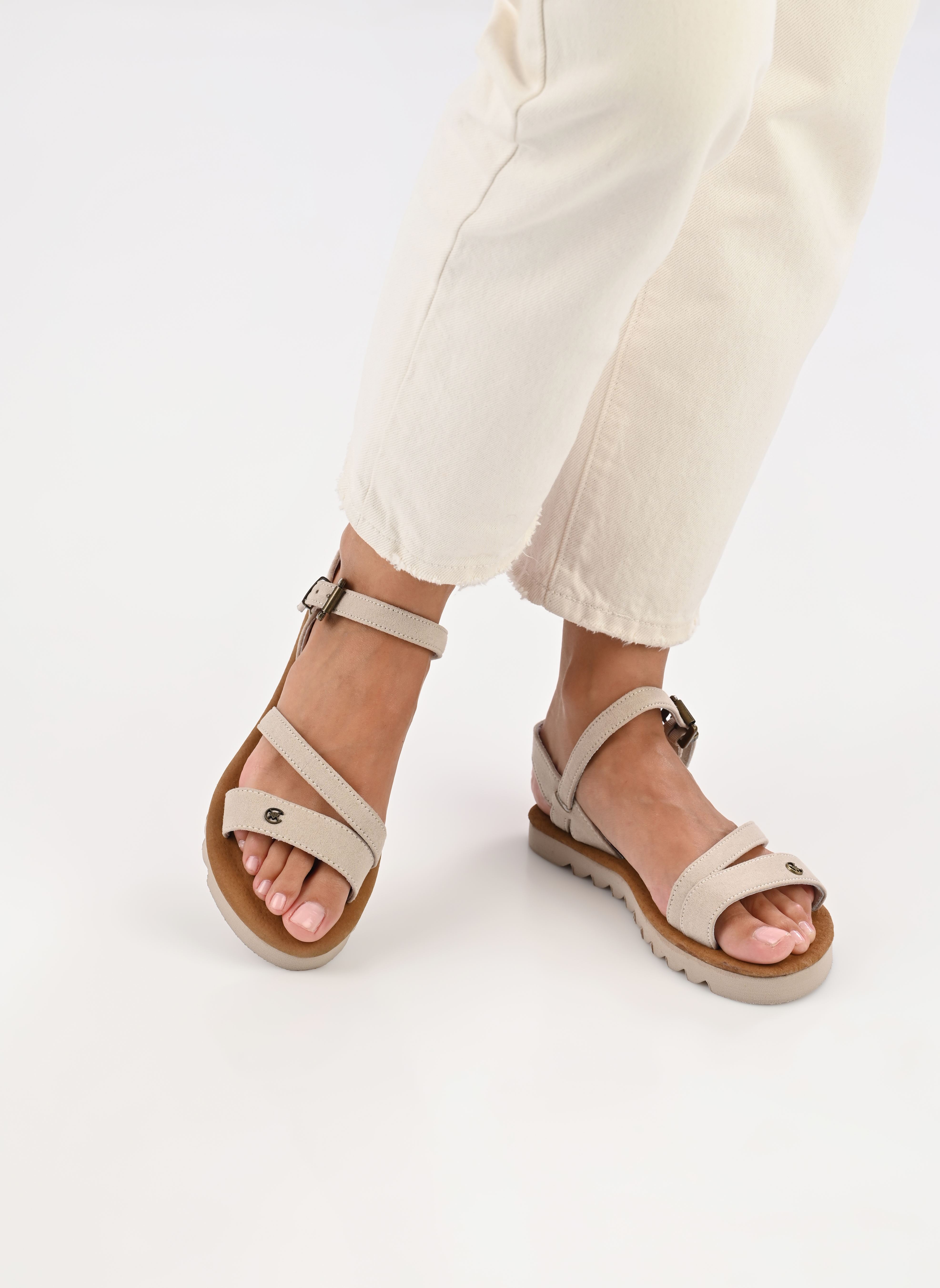 Chattawak Sandales compensées et plateformes Sandales - Depok femme beige | Sarenza France