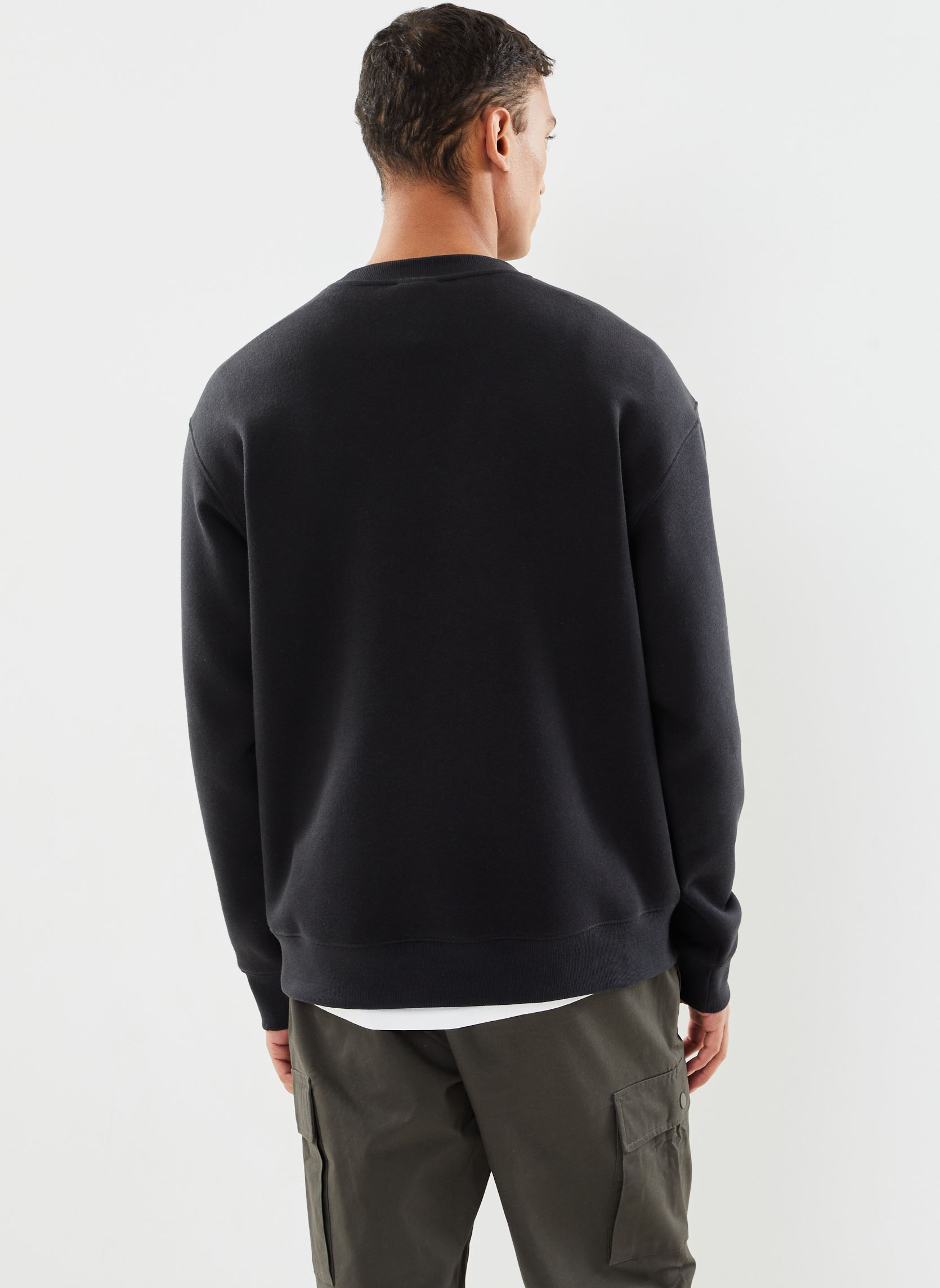 New Balance Sweats Sport Essentials Fleece Crew M homme noir | Sarenza ...