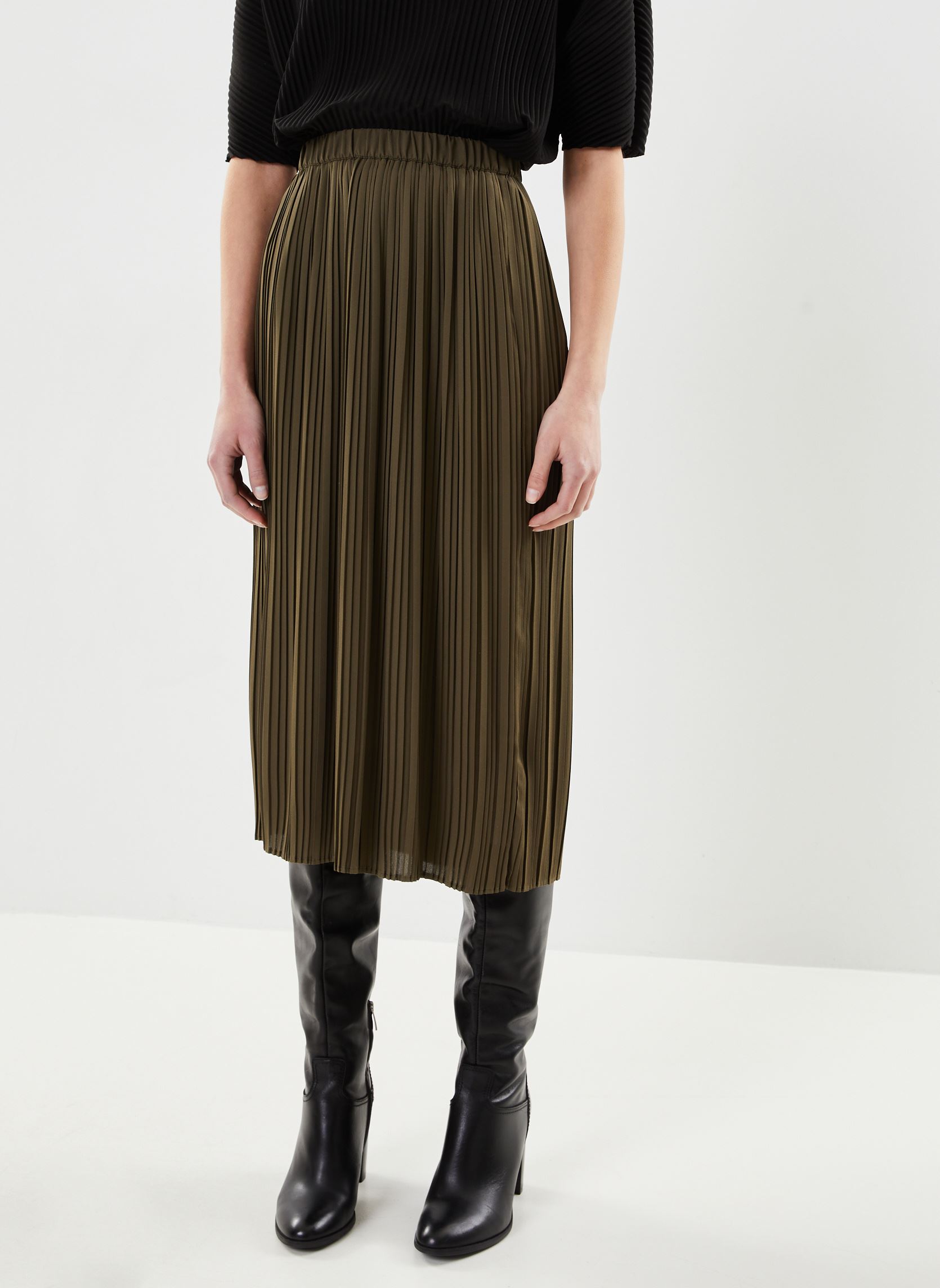 Nümph Jupes mi-longues Jupe midi - NUAGNES SKIRT femme vert | Sarenza ...