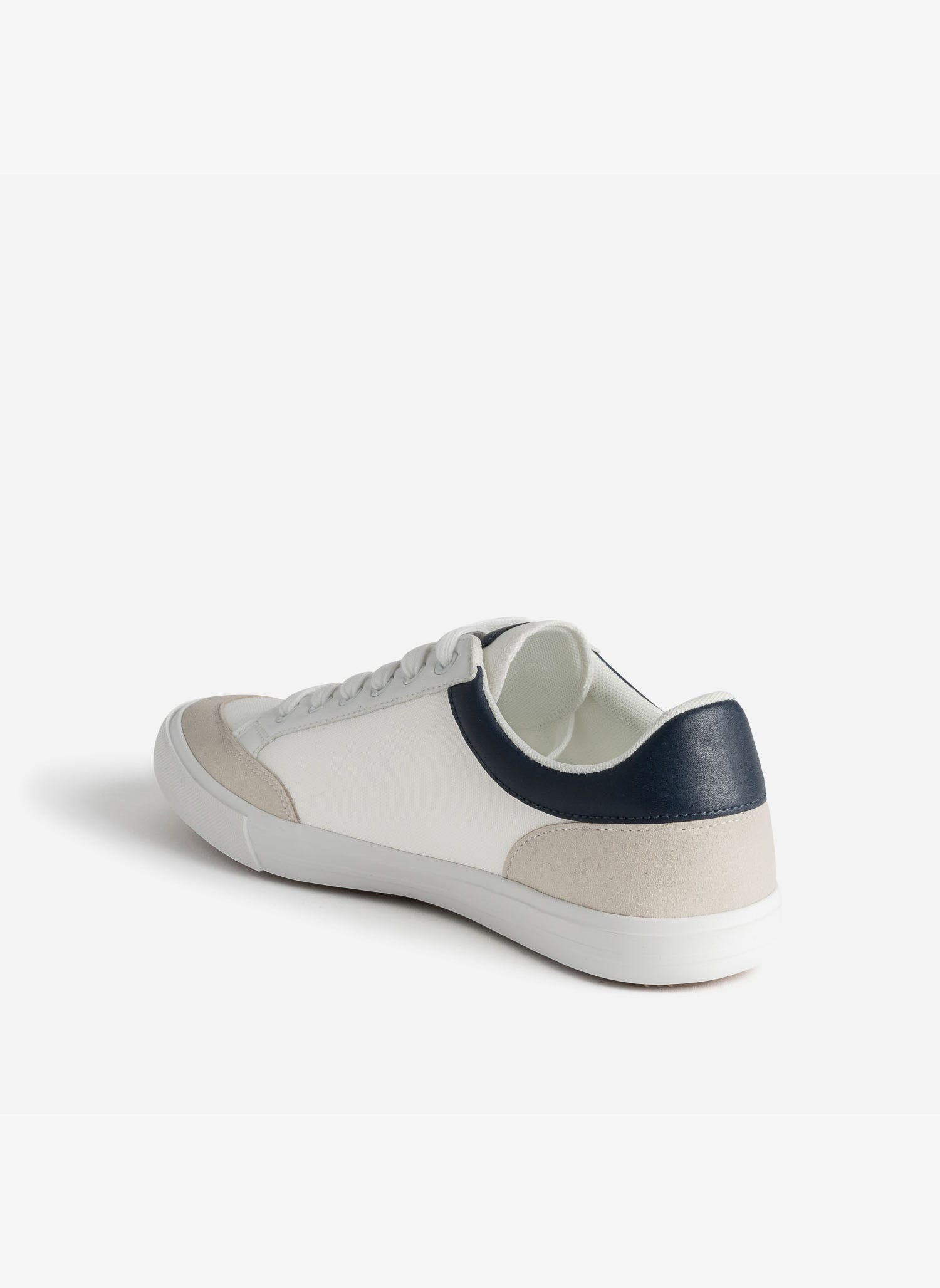 Eram LOUIS (Blanc) - Baskets chez Sarenza (733296)