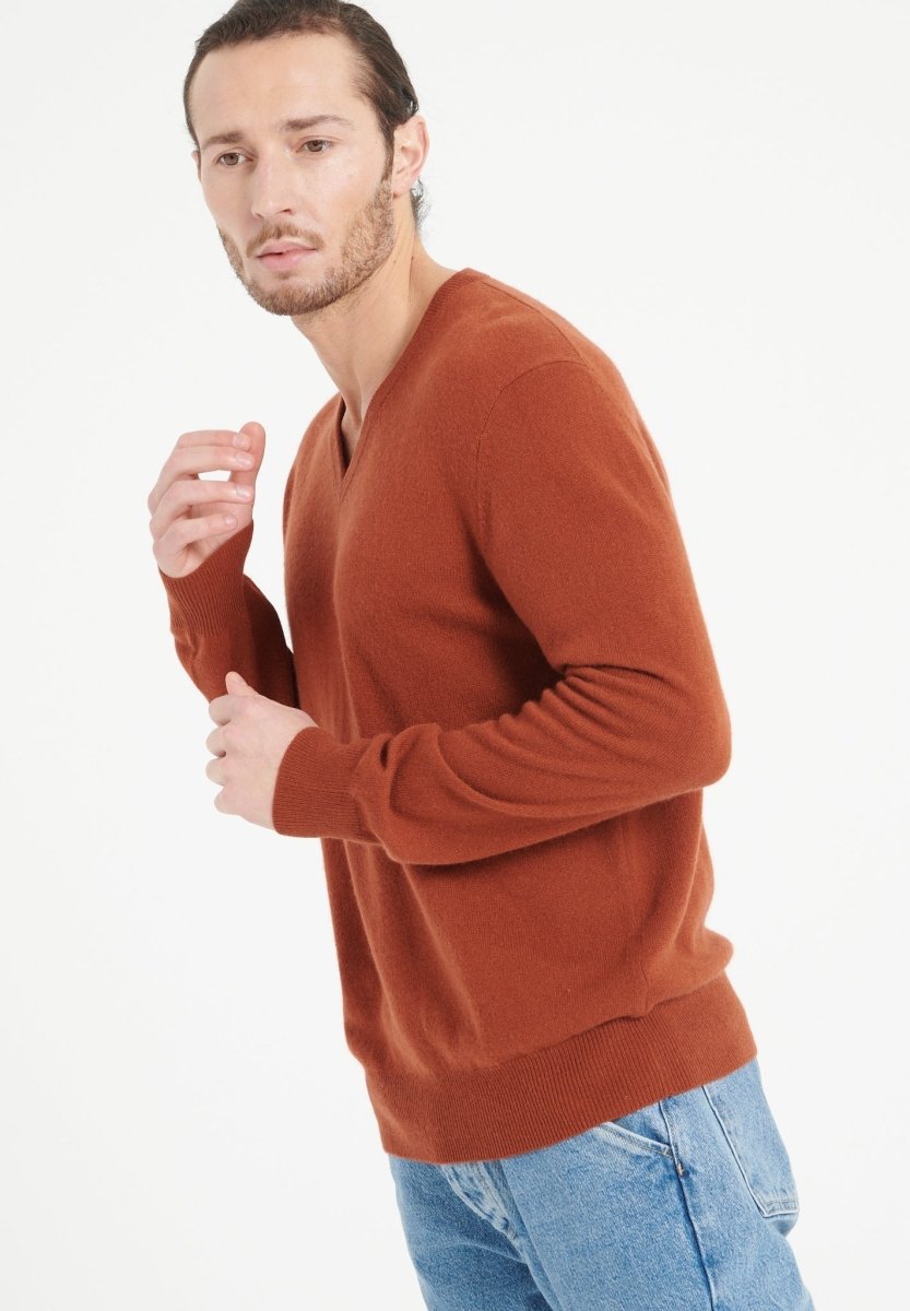 Studio Cashmere8 Pulls Pull col V homme en cachemire LUKE 1 rouge ...