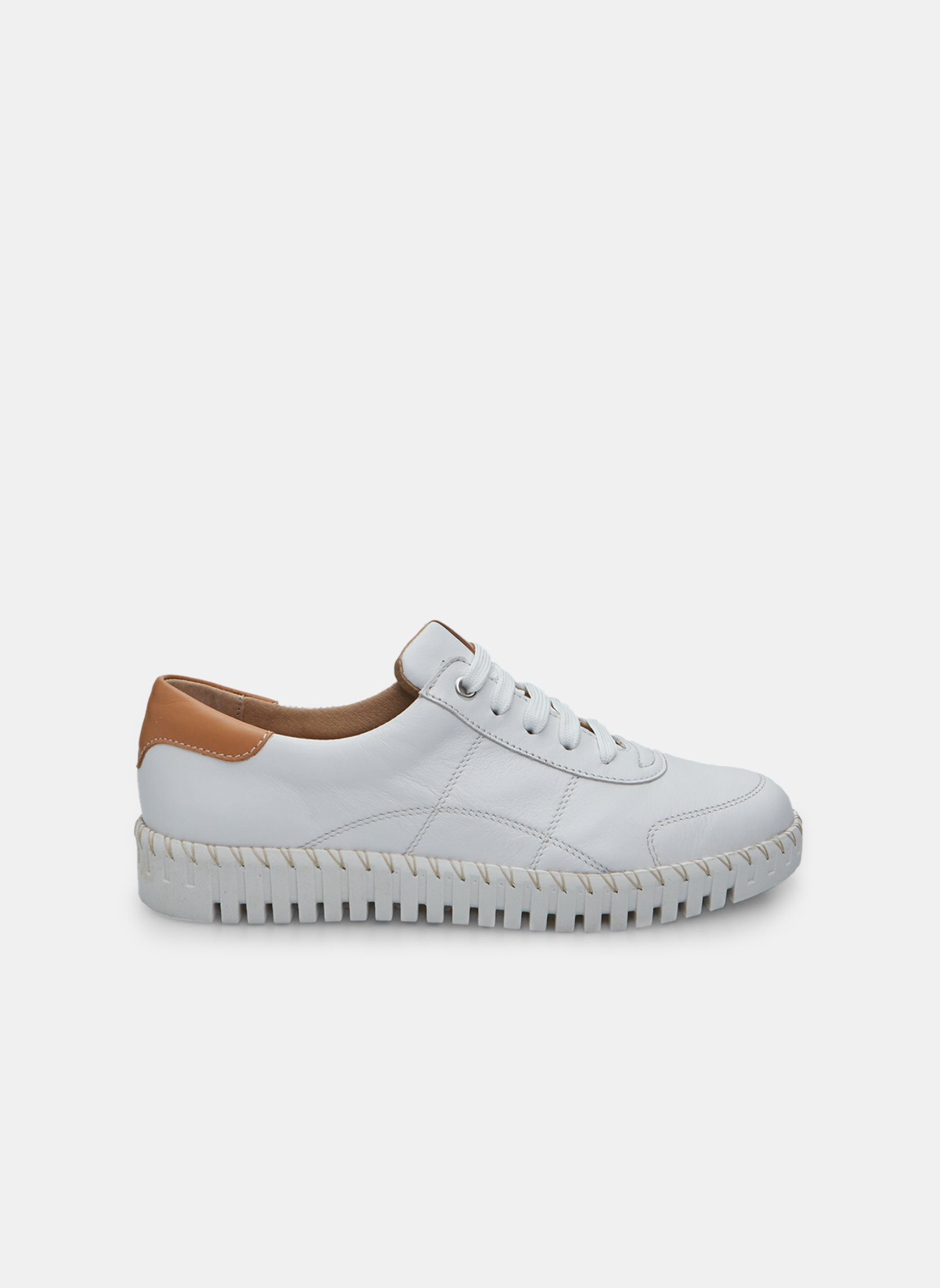 Bata Baskets basses 5241630 femme blanc | Sarenza France