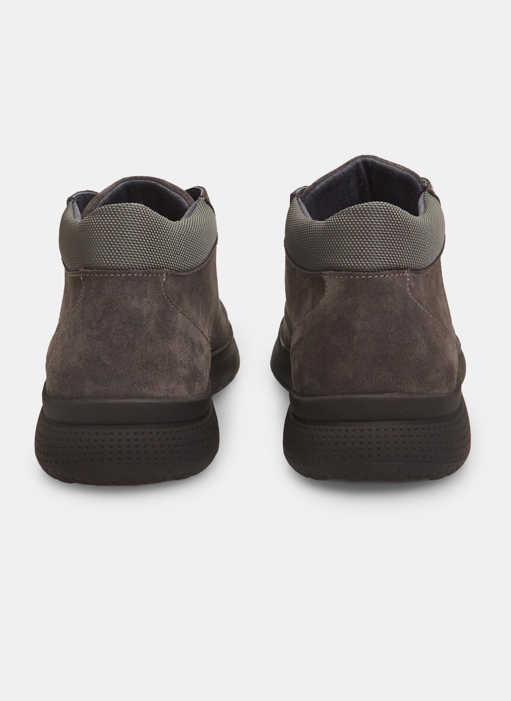 Bata Bottines et boots Bottines pour homme Bata Comfit en suède homme ...