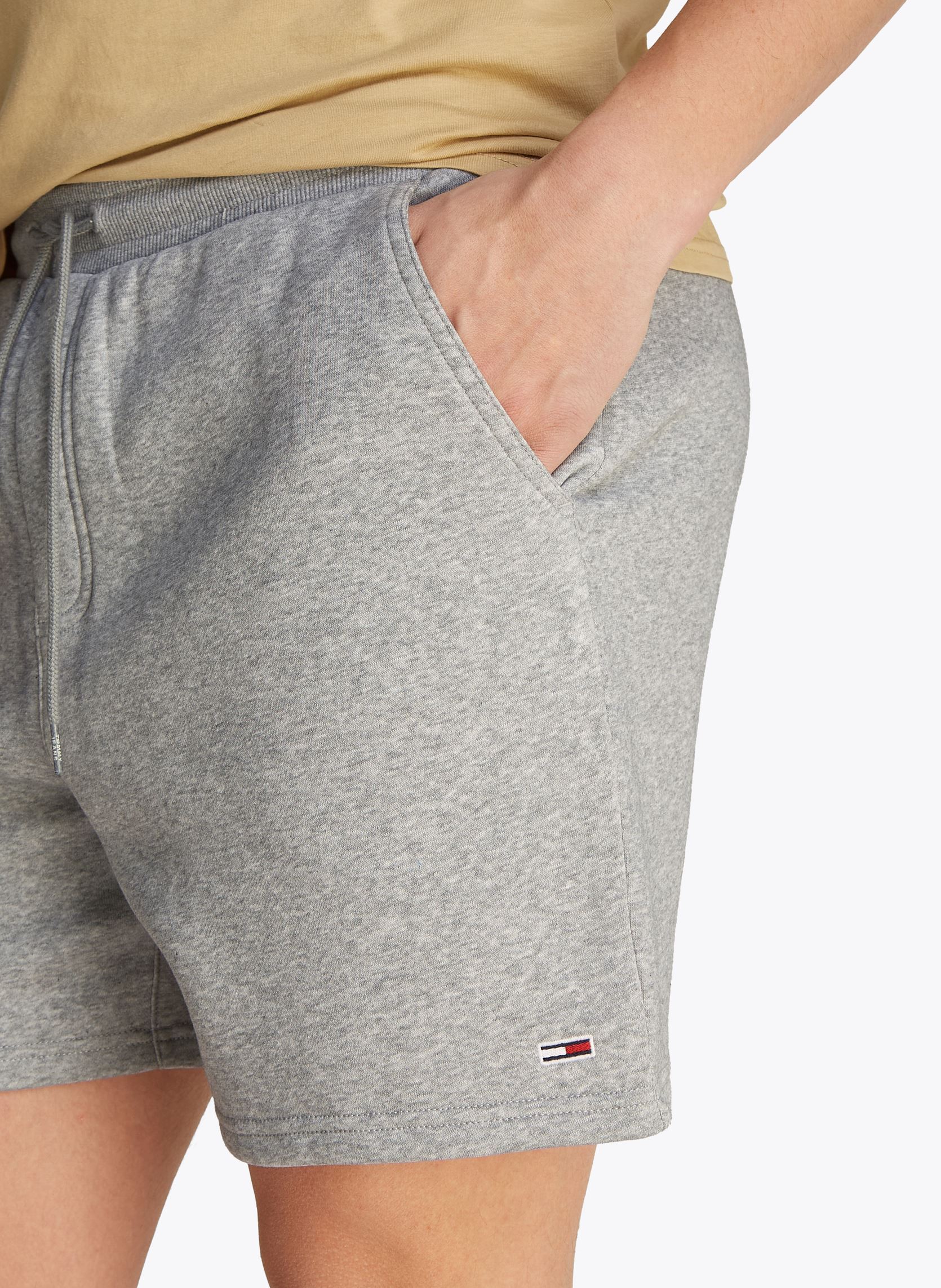 Tommy Jeans Pantaloncini Tjm S Flag Beach Sho DM0DM21931 uomo grigio ...