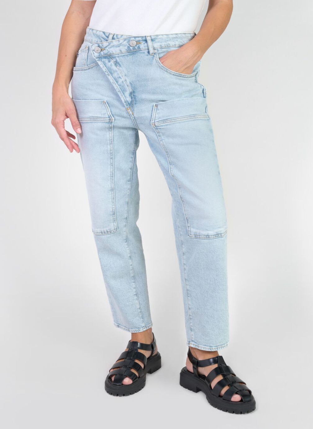 Le temps des cerises Jeans droit Jeans loose Blue femme bleu | Sarenza ...