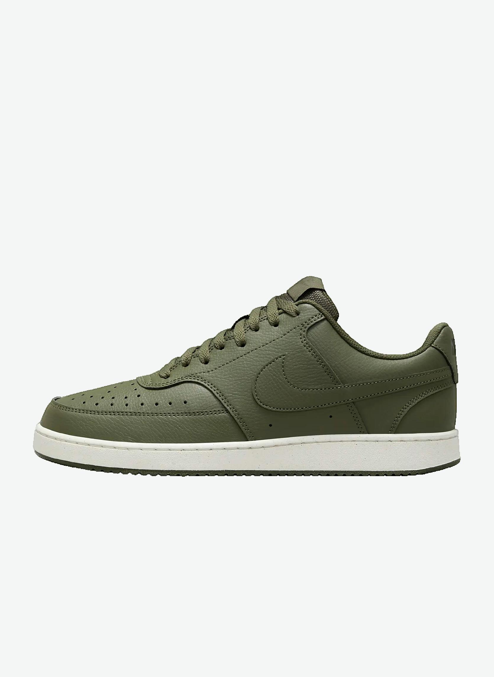Nike Baskets Chaussures Nike Court Vision Low Next Nature vert homme ...