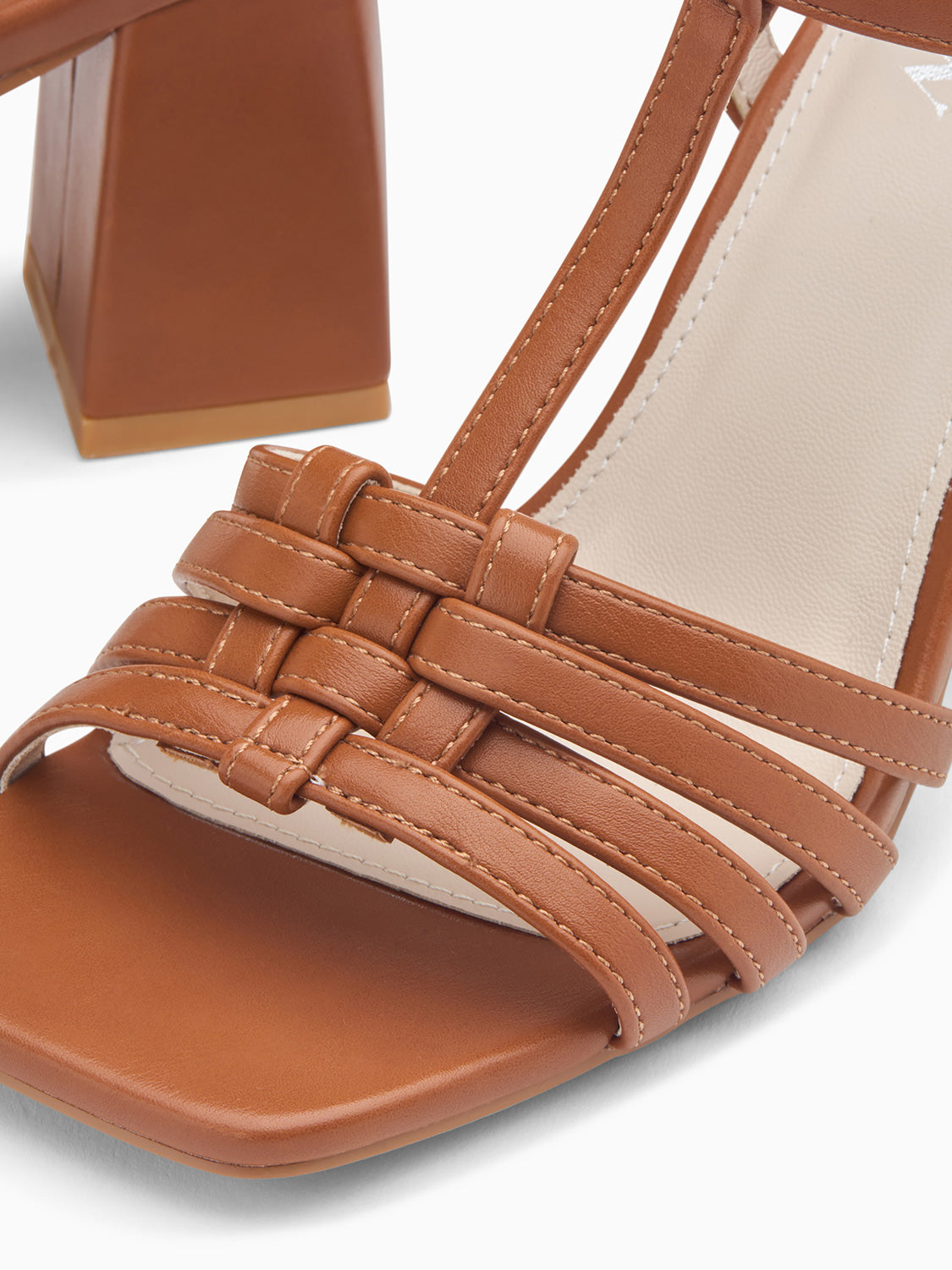 Vanessa Wu Alex (Marron) - Sandales et nu-pieds chez Sarenza (878092)