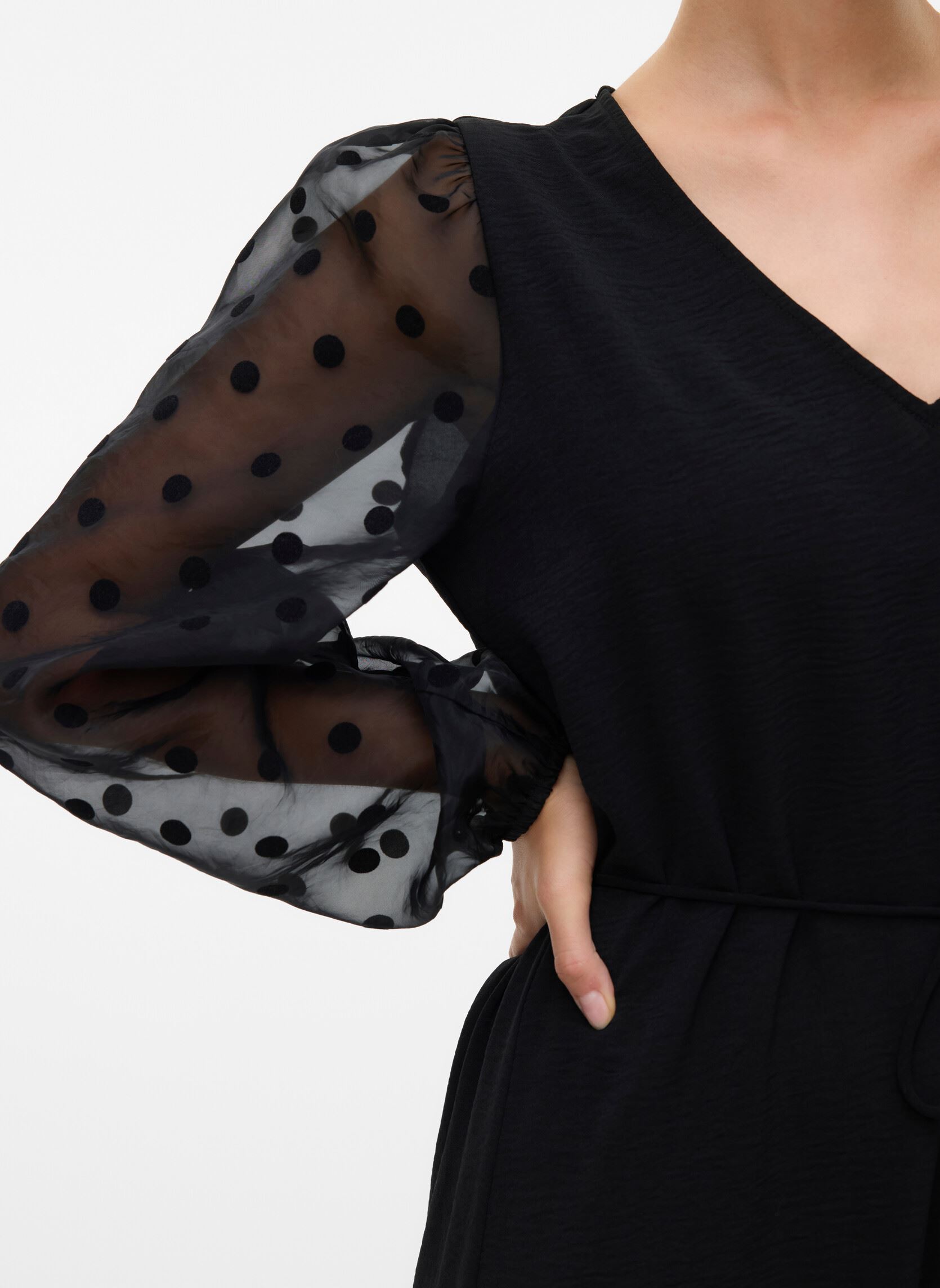 Vero Moda Robes VMALVA DETAIL LS V-NECK SHORT DRESS WVN femme noir ...