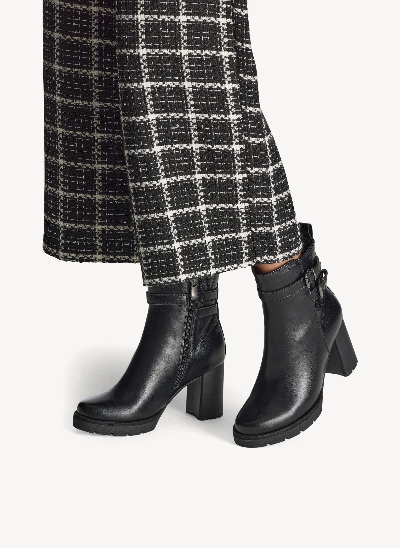 Marco Tozzi Bottines et boots Bottine 2-25498-45 femme noir | Sarenza ...