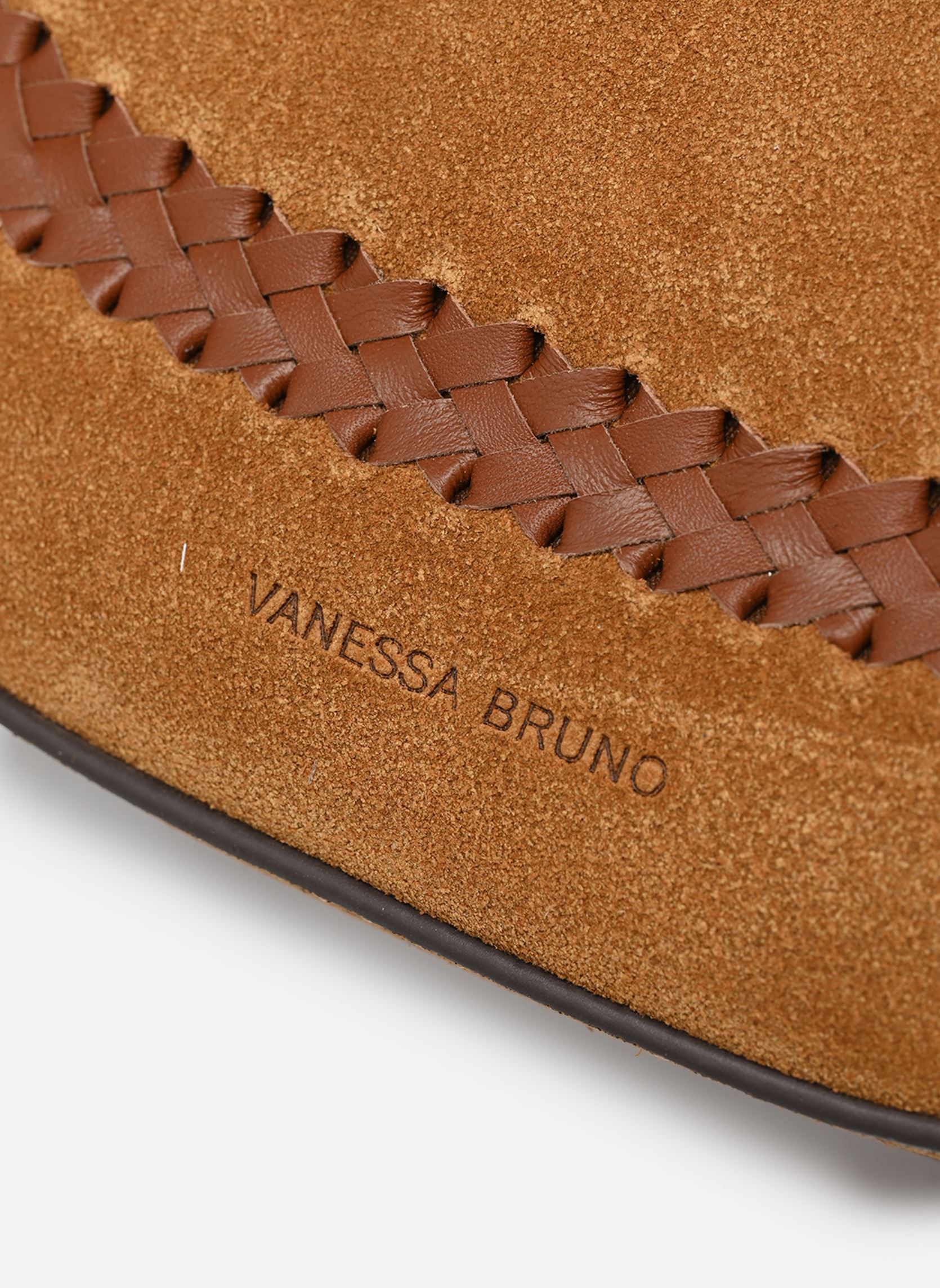 Vanessa Bruno Sacs bandoulière Mini Daily Bag En Suede Et Details Cuir ...
