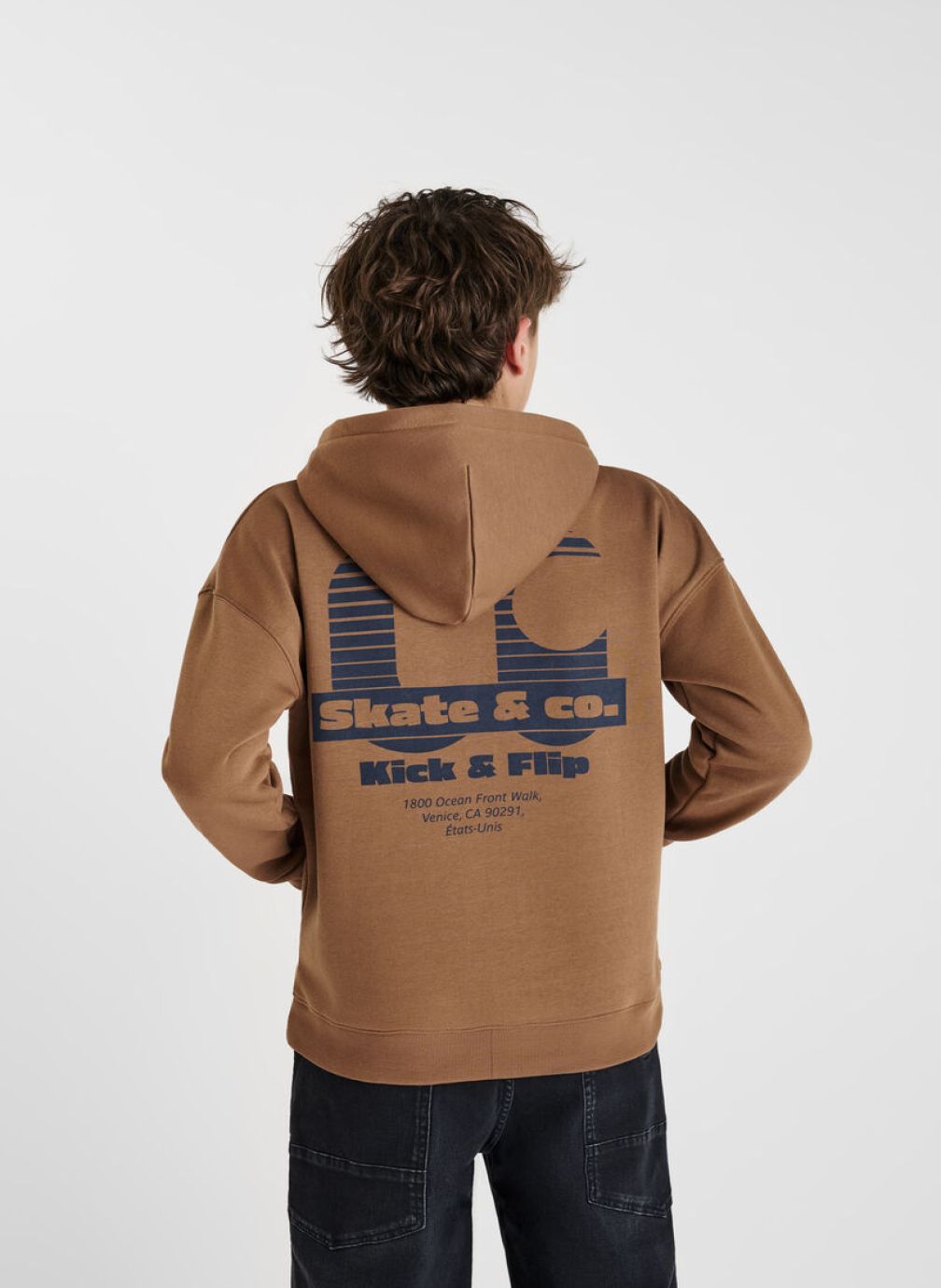 Le temps des cerises Sweats à capuche Sweat-Shirt capuche DEFEBO Brown ...