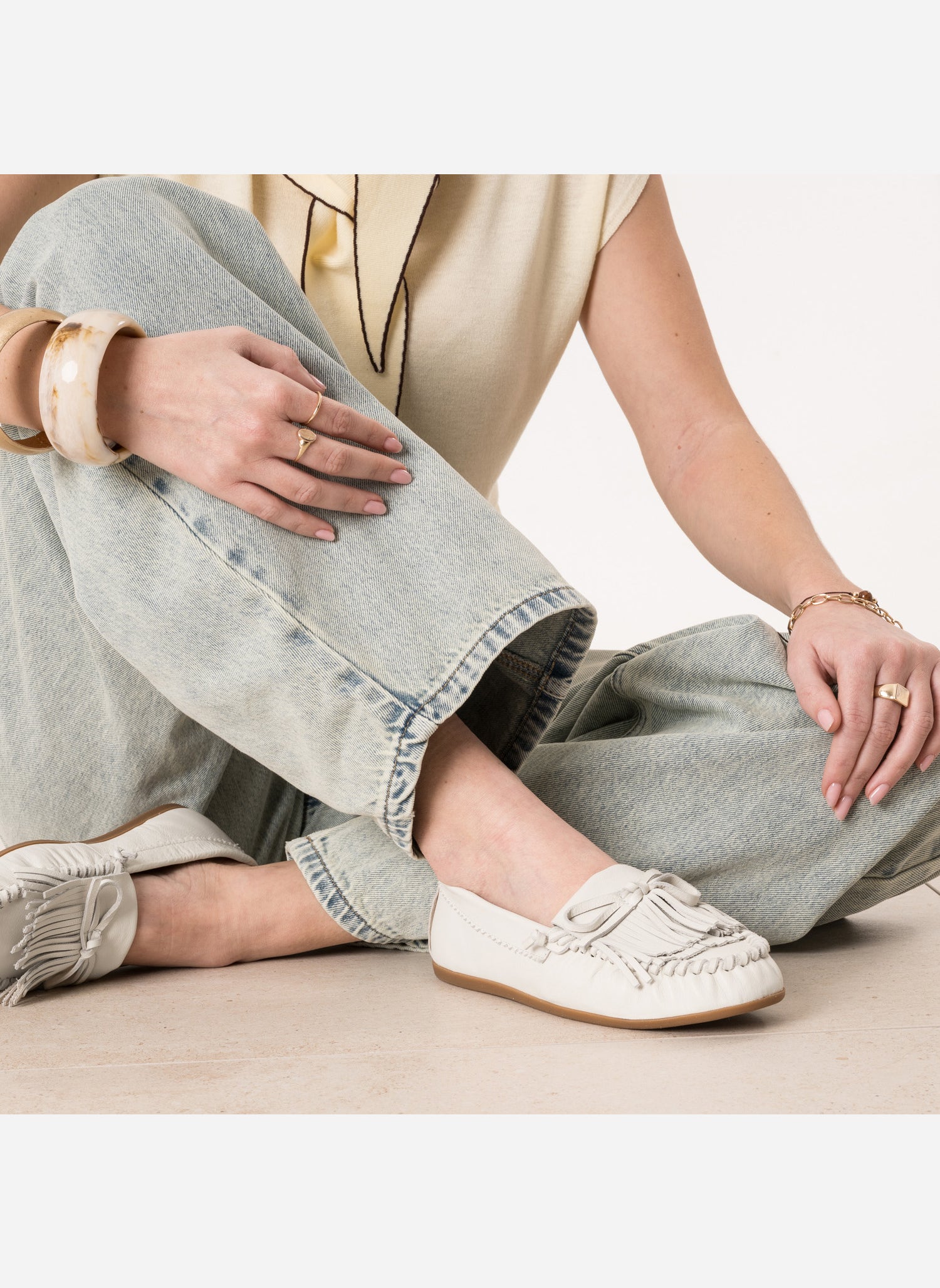 Eram Mocassins Mocassin écru cuir patte frangée femme beige | Sarenza ...
