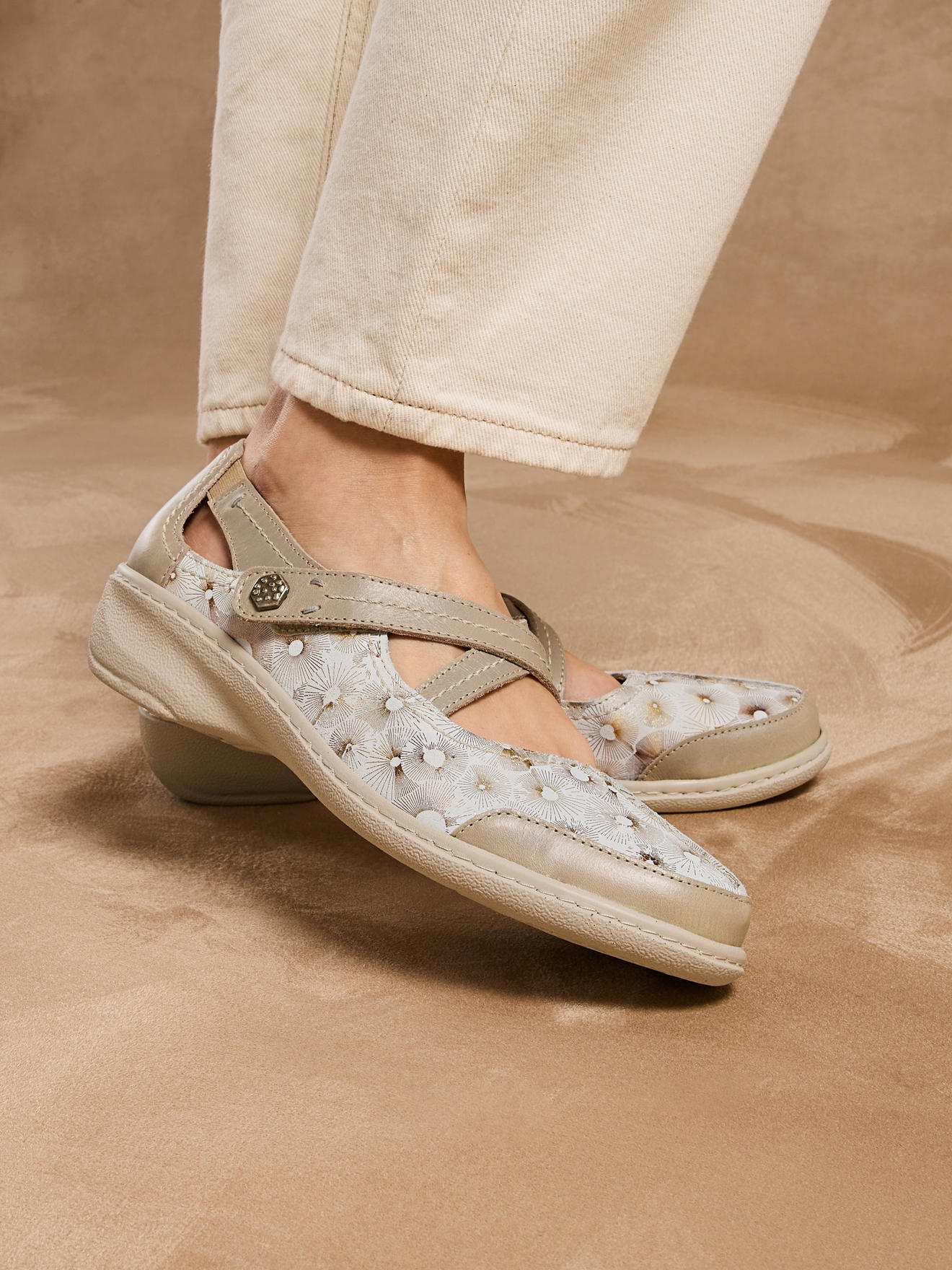 Pediconfort Babies beige | Sarenza France