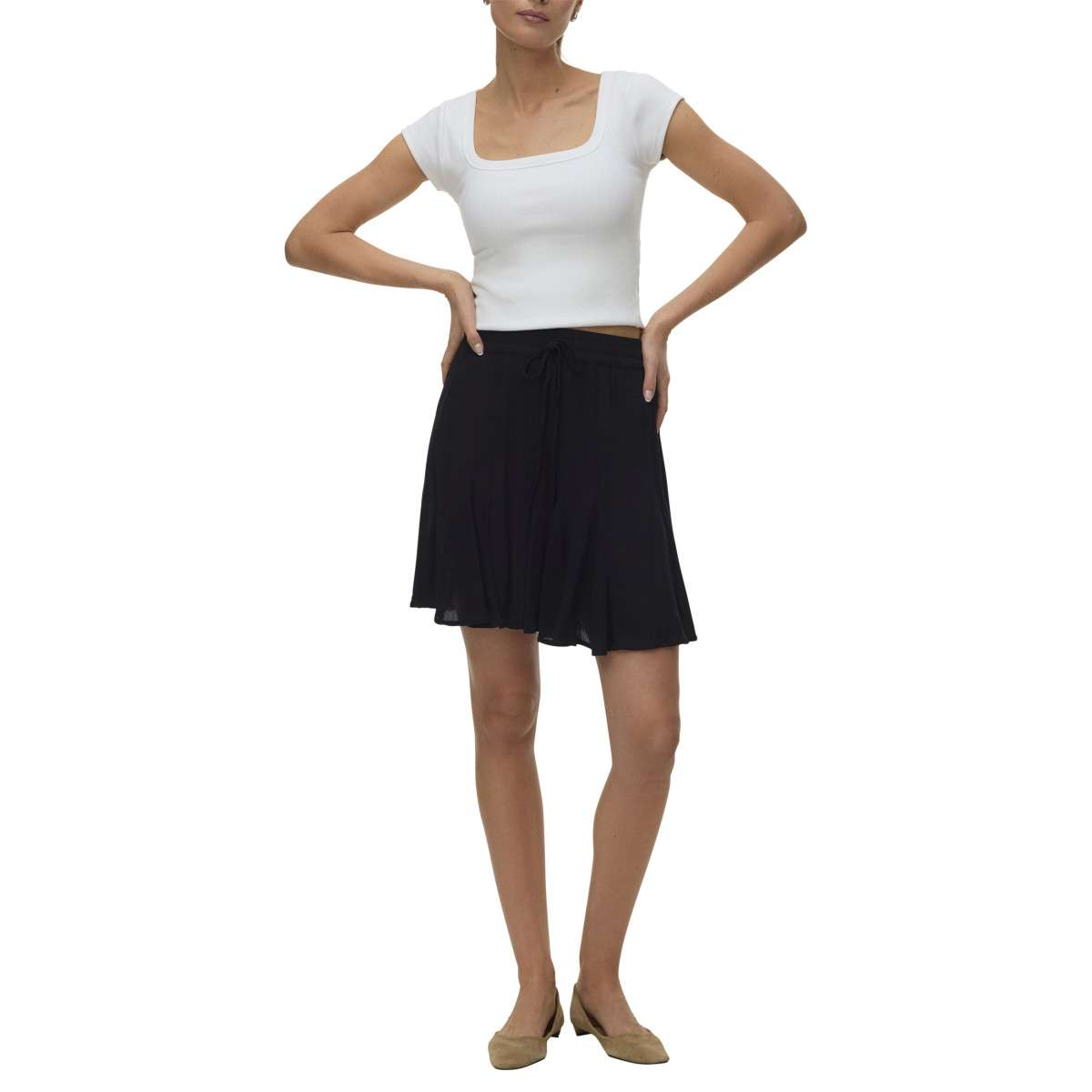 Vero Moda Jupes mi-longues Jupe courte - 10341556 femme noir | Sarenza ...